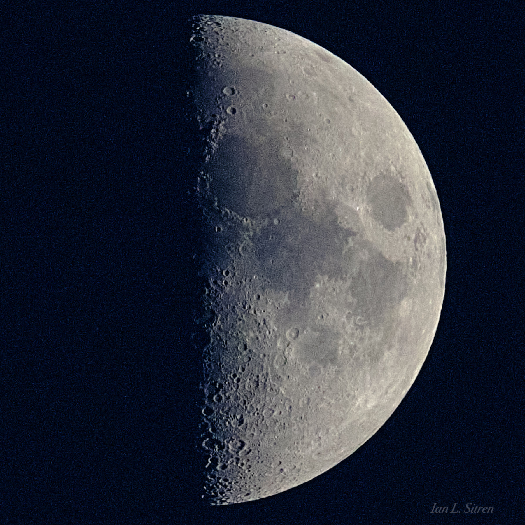 Half Moon | SecondFocus Blog